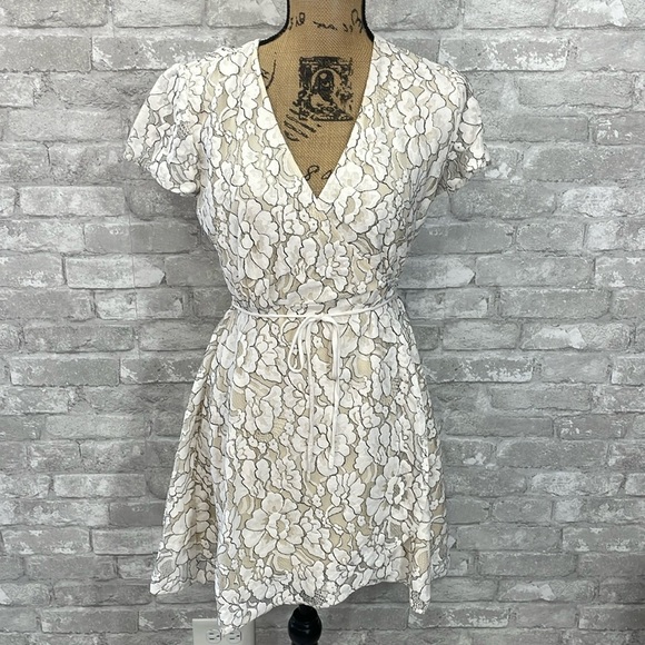Aakaa | Dresses | Aakaa Lace Overlay Wrap Dress | Poshmark